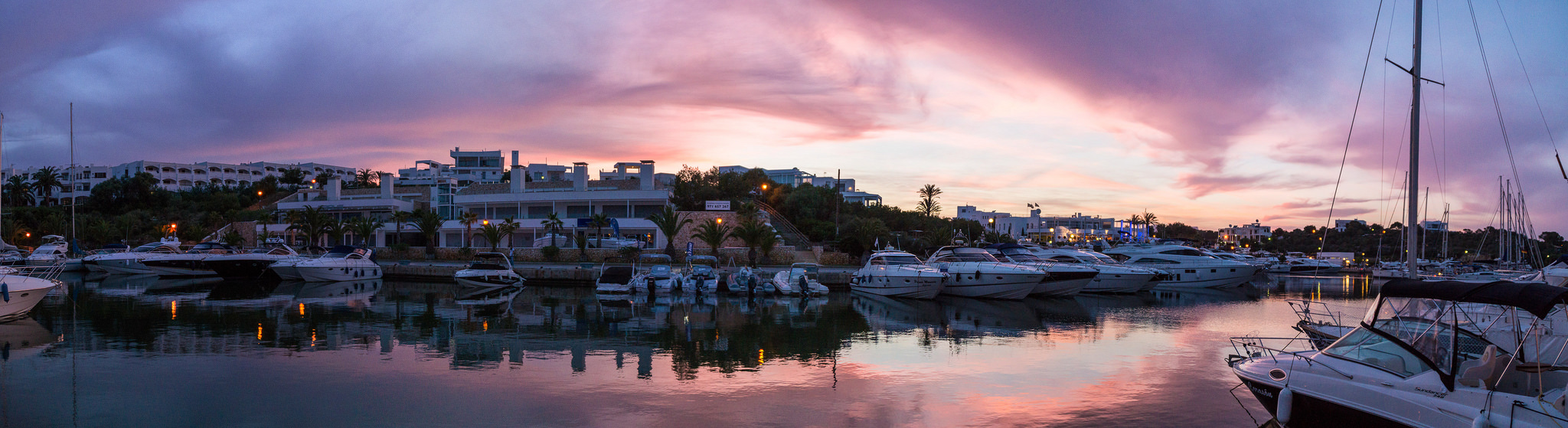 Map of Cala d'Or by area. Tourist map of Cala d'Or in English - tripmydream