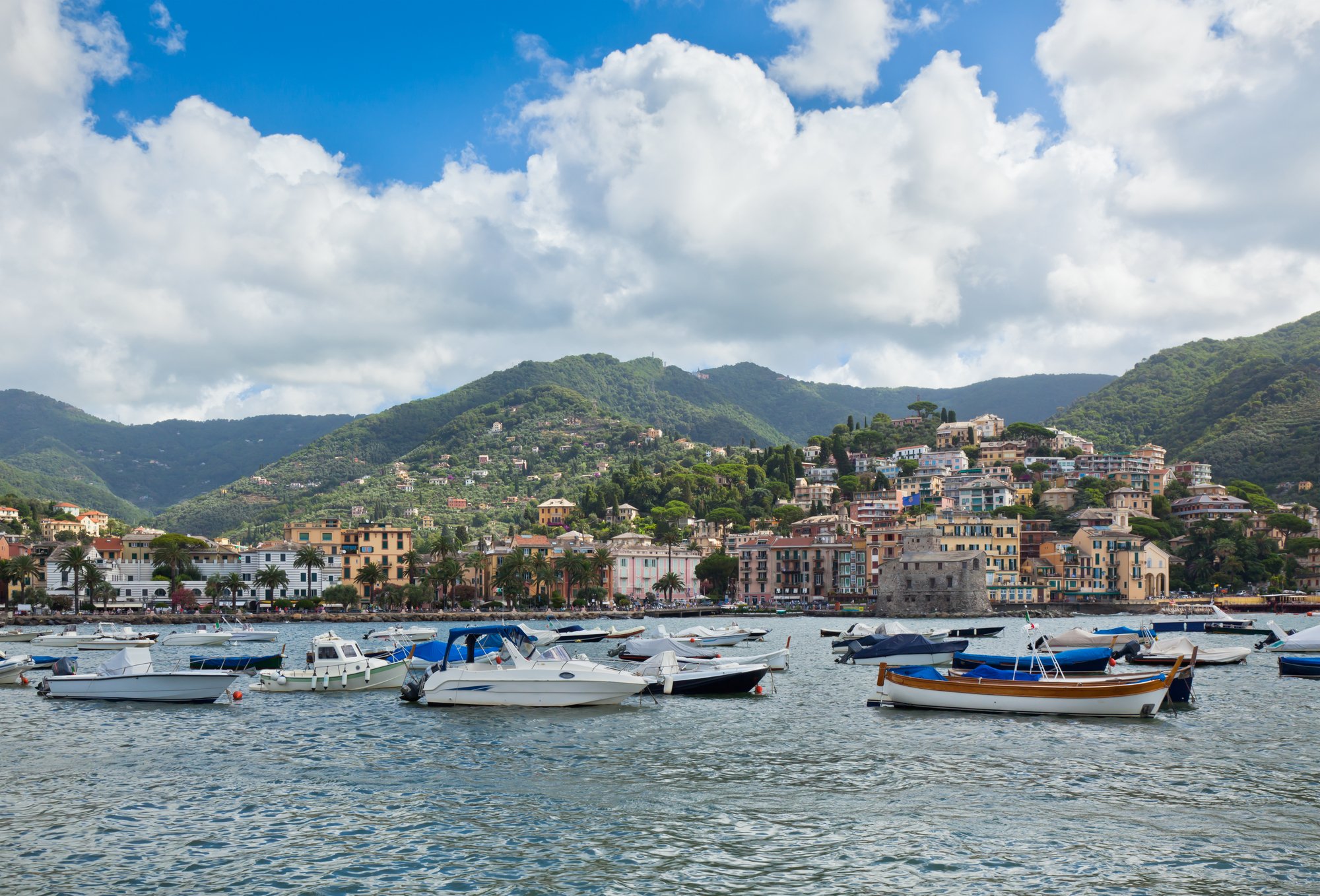 The best beaches in Rapallo: where to swim? Beach vacations in Rapallo ...