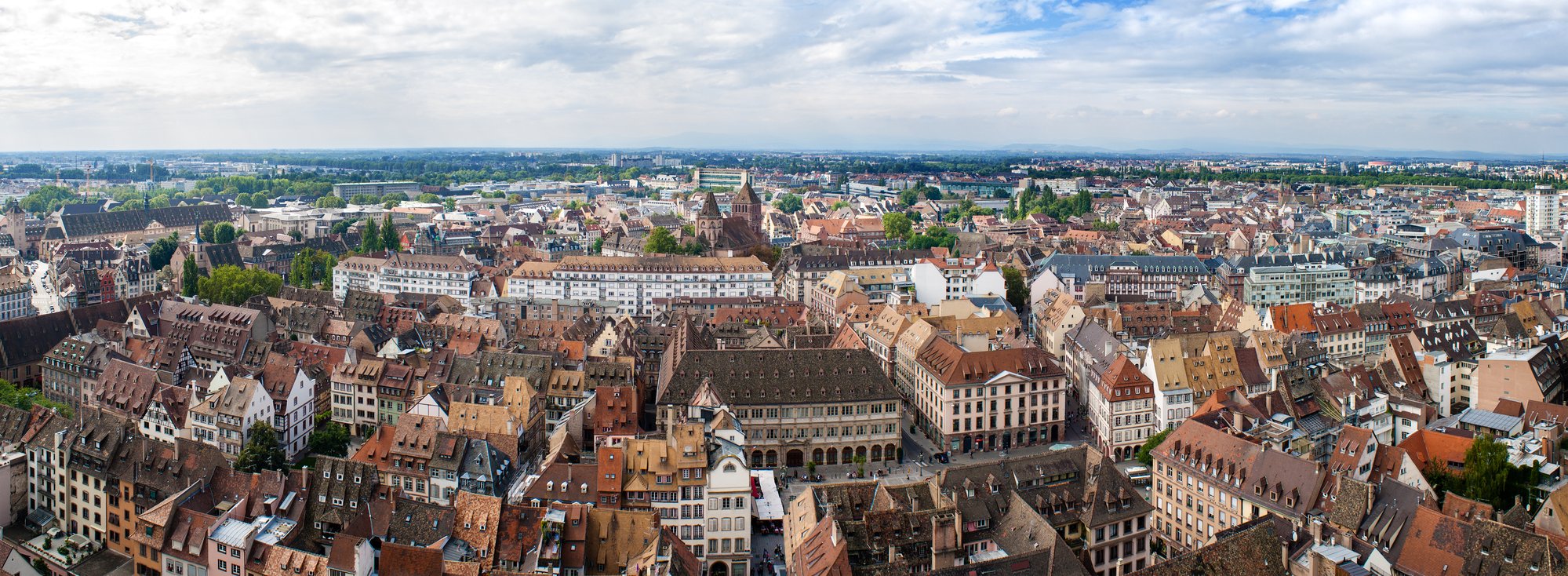 Strasbourg. The population in Strasbourg. Where is Strasbourg ...